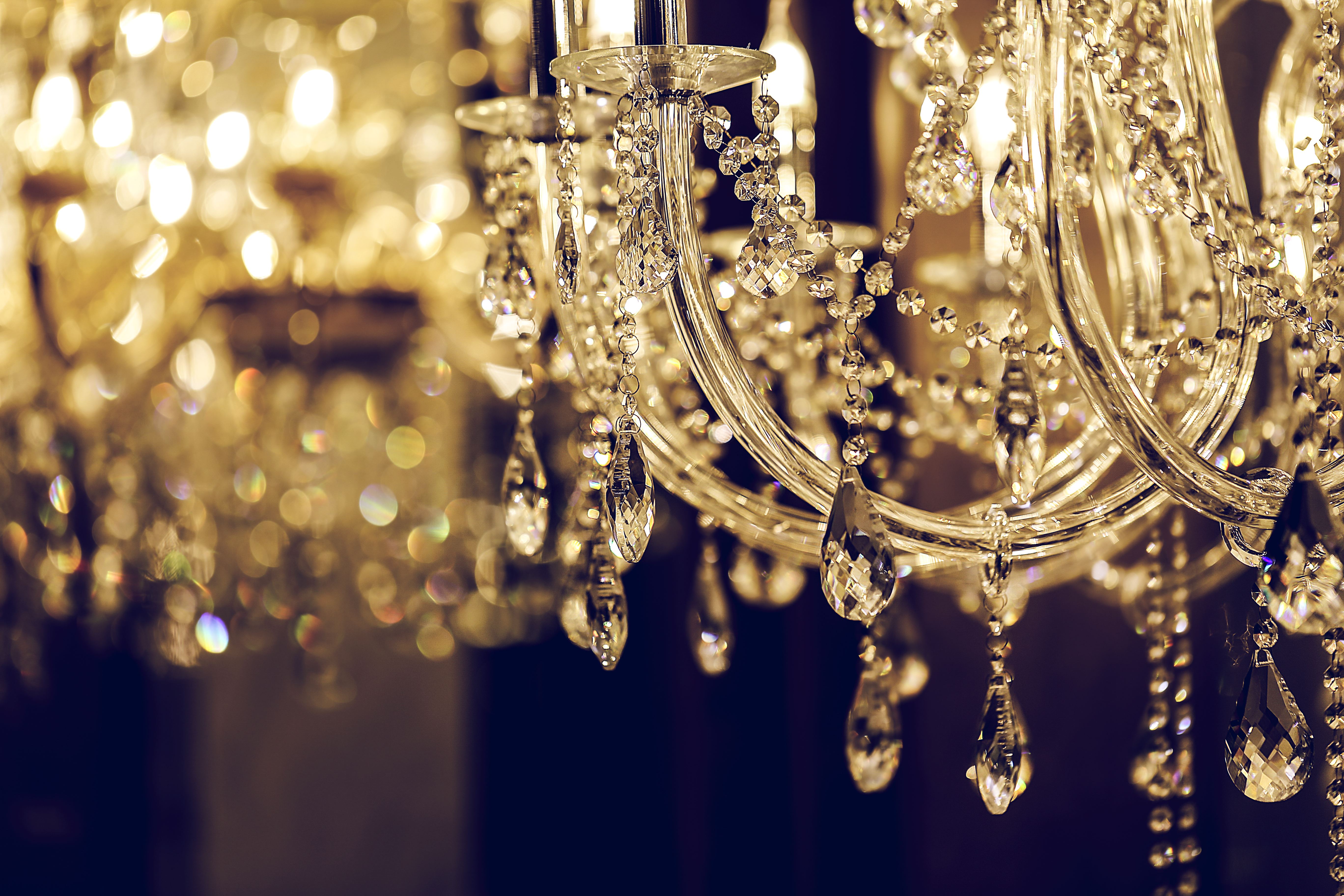 Electrical Safety Tips for Home Chandelier Installation